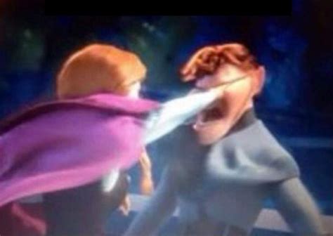 Disney Paused Moments Disney Amino
