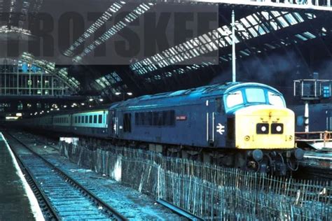 35mm Slide Br British Railways Diesel Loco Class 45 45144 St Pancras