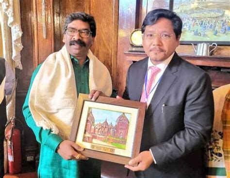 मुख्यमंत्री हेमन्त सोरेन मेघालय के नवनिर्वाचित मुख्यमंत्री कॉनराड संगमा