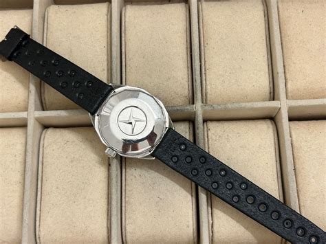 Montre vintage Zénith DEFY homme 38mmv fonctionne Kaufen auf Ricardo