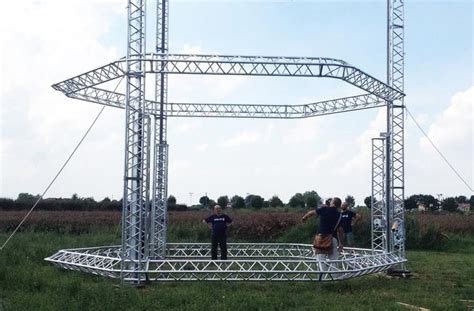 Bigdelta The Worlds Largest Delta 3d Printer Unveiled To Print Houses