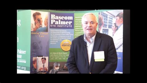 Dr Victor L Pérez Profesor De Oftalmologia Bascom Palmer Eye