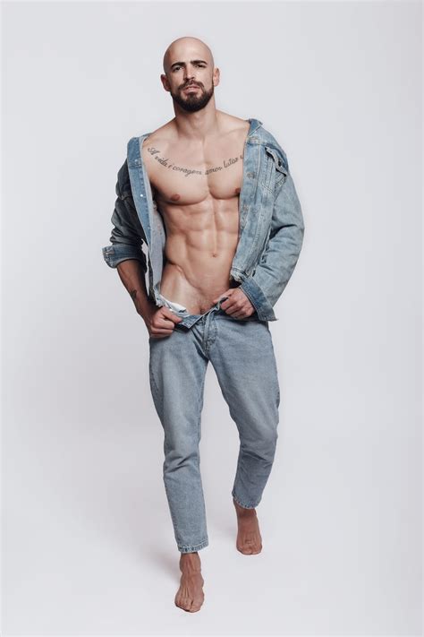 Joni Nuñez Allure Model Management