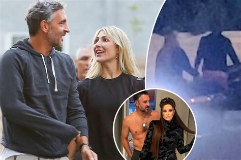 Mauricio Umansky Holds Hands With ‘dwts Pro Emma Slater Amid Kyle