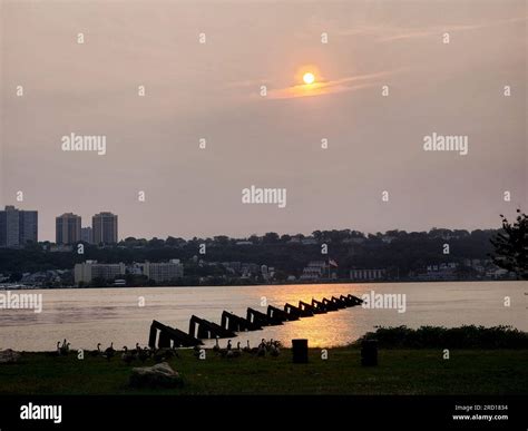 July 17 2023 New York City New York New Sunset At Denny Farrell