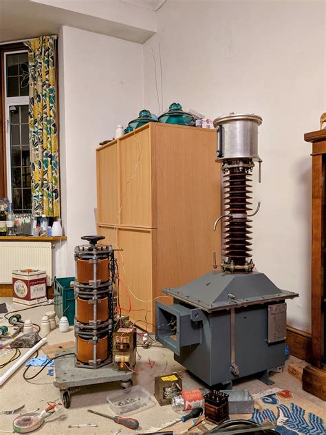 Starting Off Small 6kva Triple Stack Variac 3x8a 270v Along With A Little 2kva 33√3 Kv