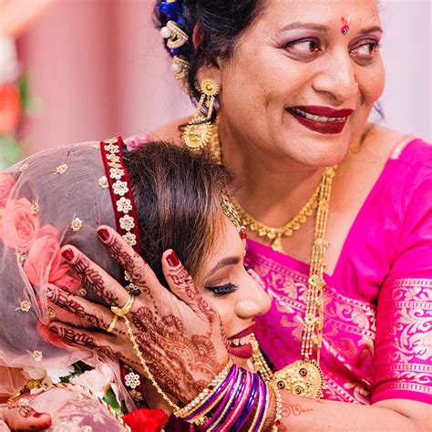 Moms Moments At Weddings