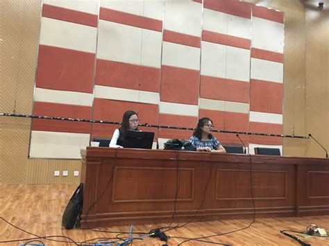 我校关于学生“助学贷款诚信教育”讲座顺利开展 学生处