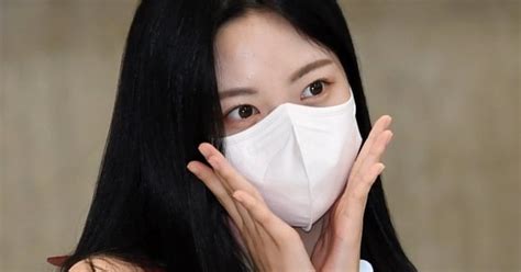 [ten 포토] 르세라핌 홍은채 별을 담은 눈동자