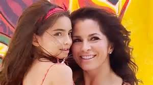 Alessandra Rosaldo Confiesa Que Sintió Pánico Al Convertirse En Mamá
