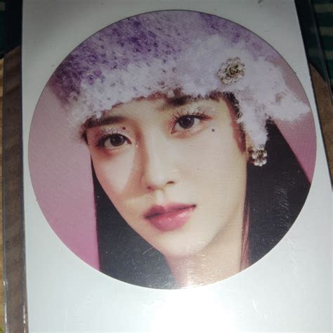 Free Stayc Sumin Circle Card Stayc We Need Love Album Hobbies