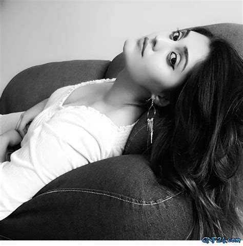 Shes So Damn Stunning Porn Pic Eporner