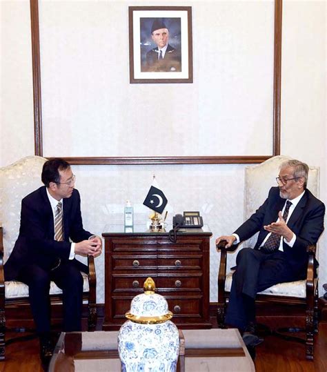 Caretaker Sindh Chief Minister Justice Retd Maqbool Baqar Meets With