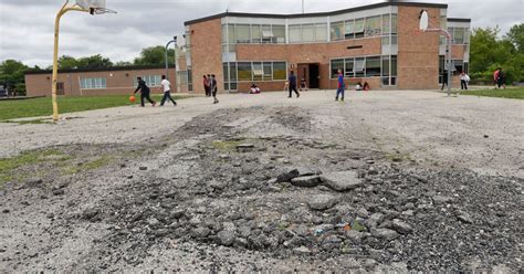 Divided America In Recovery Many Poor Schools Left Behind The
