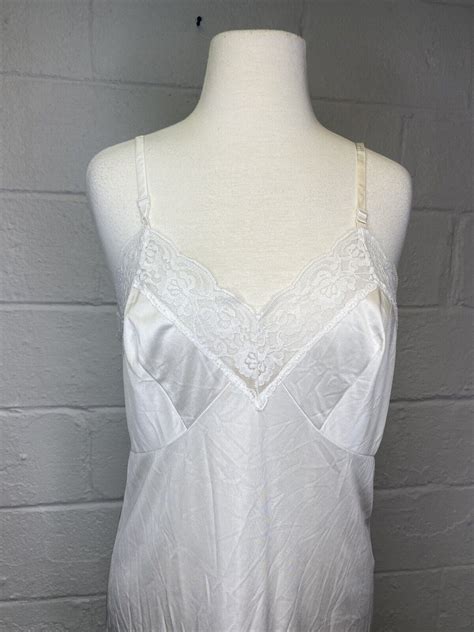 Vintage 50s Sliperfection Pin Up Slip Lacy Lingerie Gem