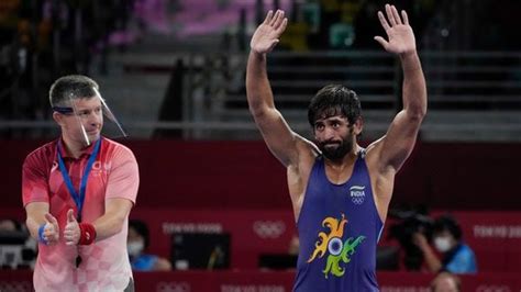 দুর্দান্ত লড়াই প্রত্যেক ভারতীয় গর্বিত বজরং পুনিয়াকে অভিনন্দন