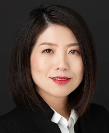 Wenwen Lin Wang Real Estate Broker In Montréal Verdun Île Des Soeurs