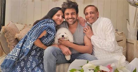 Kartik Aaryan Opens Up On His Marriage Plans Reveals His Mommys Take