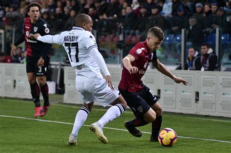 Serie A Cagliari Parma 2 1 Le Foto Del Match Foto Sportmediaset