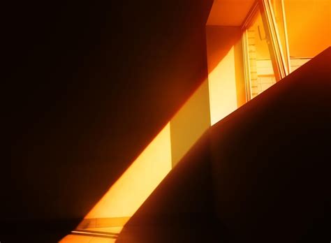 Premium Photo Dramatic Light Ray Coming From Right Aligned Window