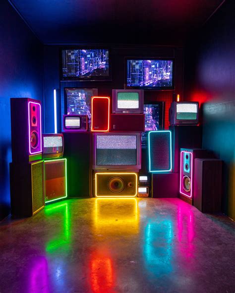Create Stunning Visuals With Our Retro Tv Set