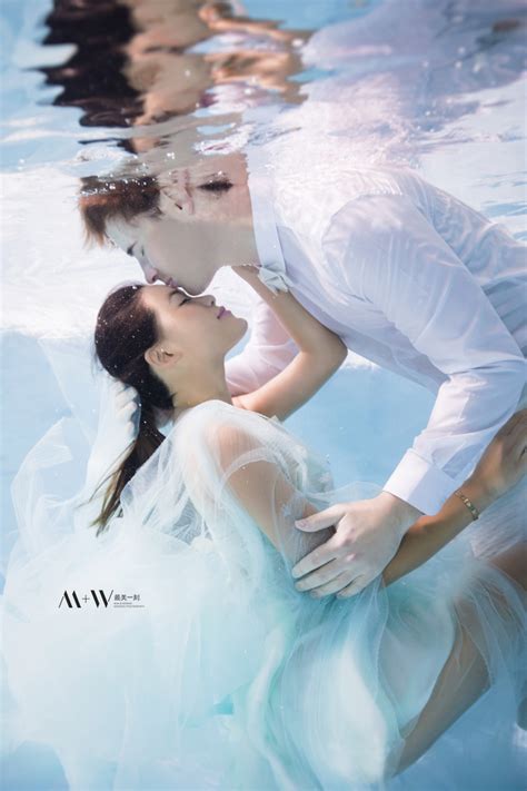 水中婚紗原來不用出海一樣可以拍出海底美景 M W 最美一刻