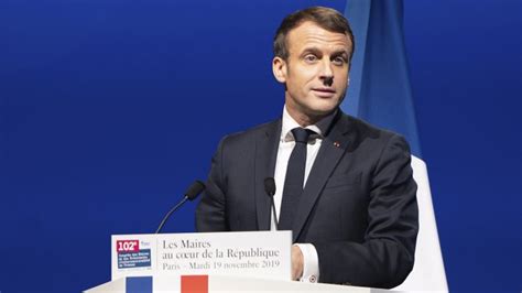 Em Debate Decisivo Macron Acusa Le Pen De Depender Da Rússia Crusoé