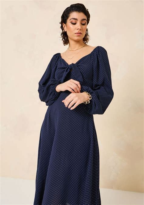 Shop Styli Polka Dot Sweetheart Neck A Line Midi Dress Online