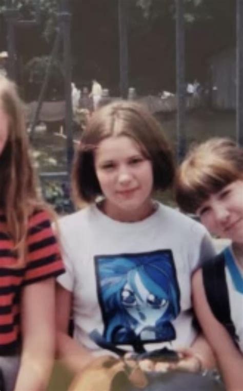 Please Help Me Find This Shirt Rfindfashion
