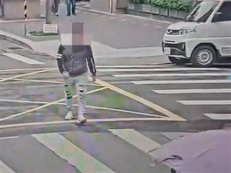 看不順眼 22歲男掏摺疊刀刺傷機車騎士 蕃新聞