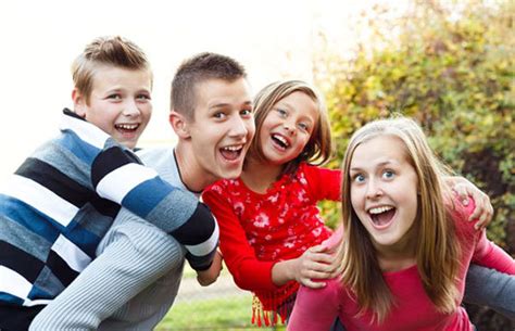 7 Sự Thực Kinh Ngạc Về Anh Chị Em Ruột