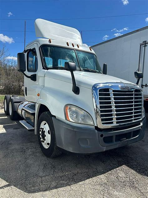 2014 Freightliner Cascadia 125 For Sale Day Cab 535251