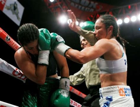 Jackie Nava Knocked And Retained Their Titles In Mexico World Boxing