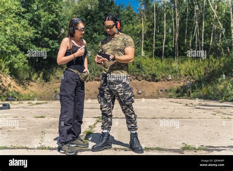 Weapon Range Hi Res Stock Photography And Images Alamy