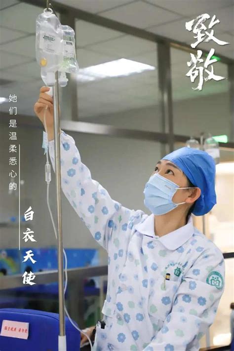 白衣天使感动瞬间白衣天使感人图片大山谷图库