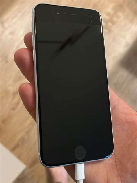 Iphone Se 2 Generation 2020 € 130 2700 Wiener Neustadt Willhaben