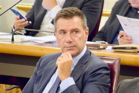 Eletto In Parlamento Testa Lascia Il Consiglio Regionale Al Suo Posto DAddazio Chiaro