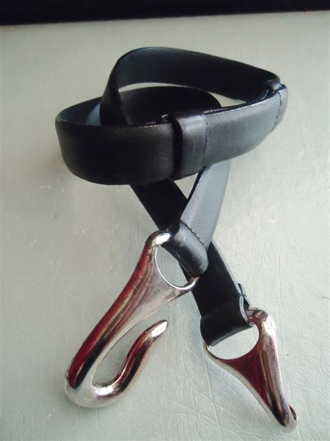 Hook Belt Gem