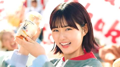 原菜乃華、弾ける笑顔がかわいい！220名と思いっきりダンス「丸亀製麺」新cm メイキング＆インタビュー フィールドキャスター