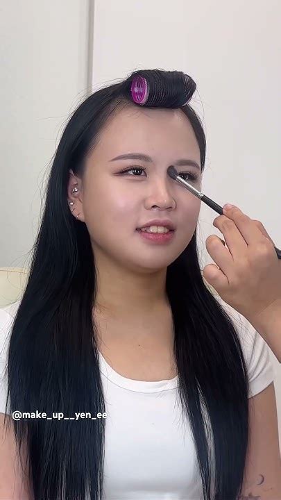 1년반 메이크업 스탭의 아이돌 메이크업⭐️ Youtube