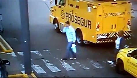 Impactante Golpe Comando En Uruguay Una Banda Robó 240 Mil Dólares En