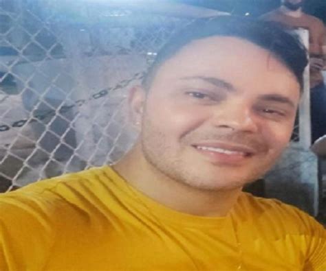 Notícias IMAGEM FORTE Diretor de escola municipal da zona rural é