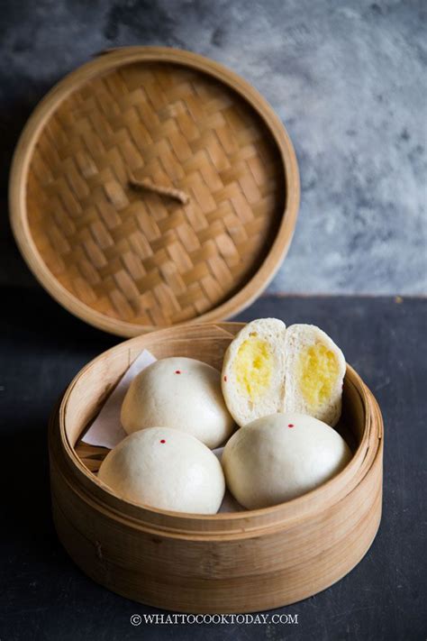 SofSoft Fluffy Steamed Custard Buns Nai Wong Bao T Fluffy Steamed Custard Buns Nai Wong Bao