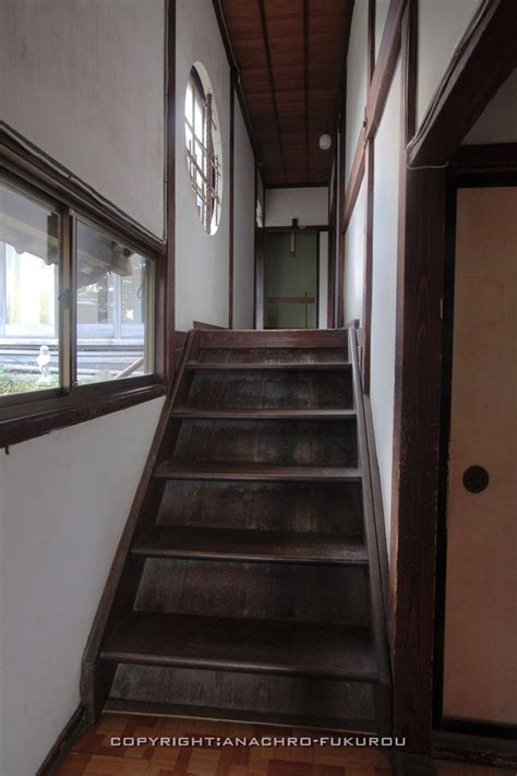 羽越本線沿線散策（12）：酒田の旧妓楼・松山旅館で迎える朝。 梟の島 旅館 リノベーション 和モダン インテリア 収納