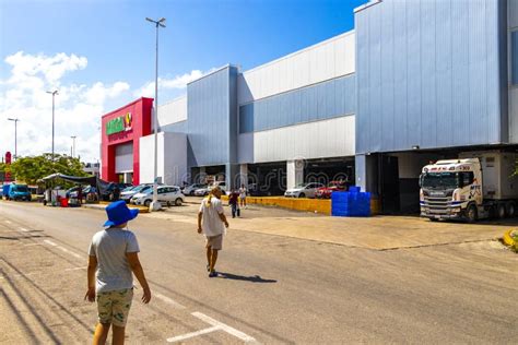 Street Parking Lot And Supermarket In Playa Del Carmen Mexico Editorial