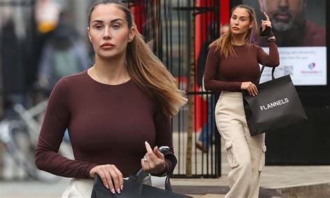 Lauryn Goodman Latest News Views Gossip Photos And Video Daily Mail Online