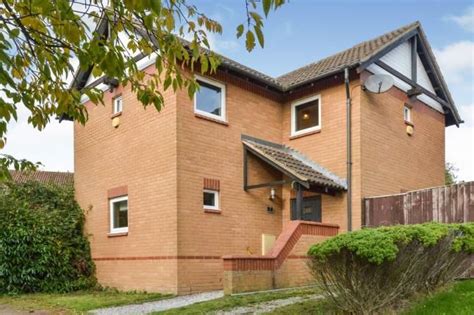 Epsom Grove Bletchley Milton Keynes Buckinghamshire Mk3 2 Bedroom