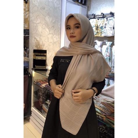 Jual Hijab Turki Ruseri Sifon Floss Bergaris Di List Glossy Shopee
