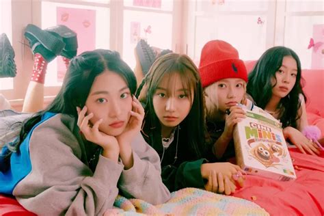 Kpopina On Twitter في انجازٍ مذهل Fifty Fifty يصبحن ثاني فرقة