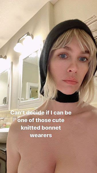January Jones Poses In Knitted Hat And Nothing Else In Daring New Photo